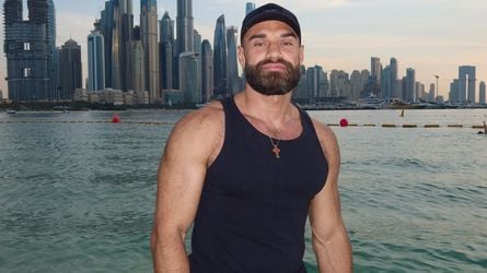 "Parkettovic": Doppelgänger von Aleks Petrovic geht viral