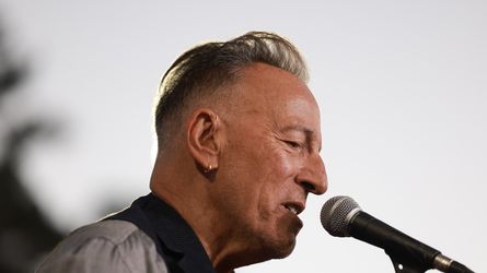 Adoption und Krankheit: So emotional wird Faye Dunaways Doku