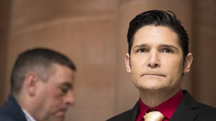 Fehldiagnose: Corey Feldman meldet sich bei seinen Fans