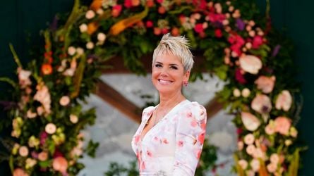 Schauspieler Philipp Hochmair bevorzugt verheiratete Frauen