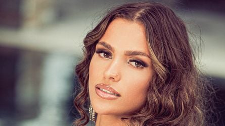 Greta Thunbergs Schwester Beata versucht sich als Sängerin