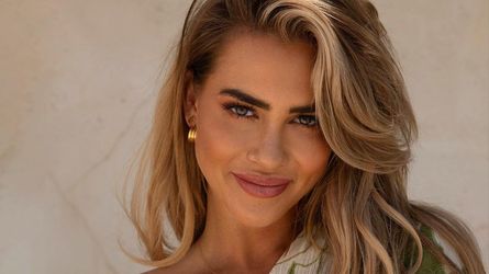 Jessica Haller will 2025 in den sozialen Medien kürzertreten