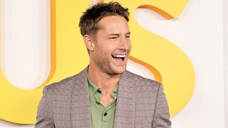 Justin Hartley strahlt mit Frau und Tochter auf Premiere