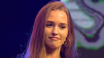 "Geschafft": Laura Müller teilt Selfie nach ihrer Brust-OP