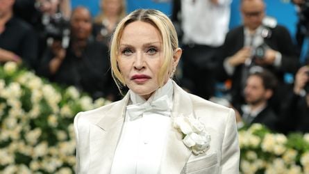 Madonna schickt ihren Fans in Dessous sexy Weihnachtsgrüße
