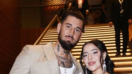 "Hochzeitstanz": Leyla und Mike Heiter tanzen im Schnee