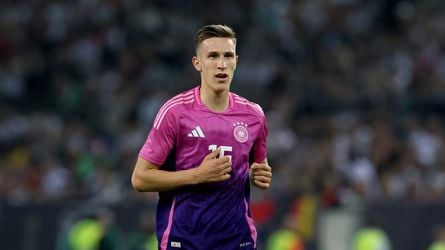 BVB-Star Nico Schlotterbeck stürzt schwer bei Fußballspiel