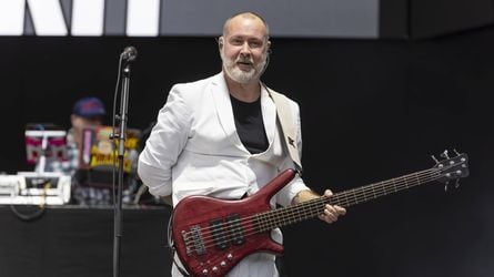 Limp Bizkit ehren Bassisten Sam Rivers (†48) bei Konzert