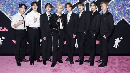 Stray Kids feiern Mega-Comeback mit neuem Album "KARMA"
